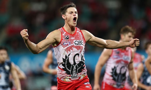 Sinclair scores a perfect 10