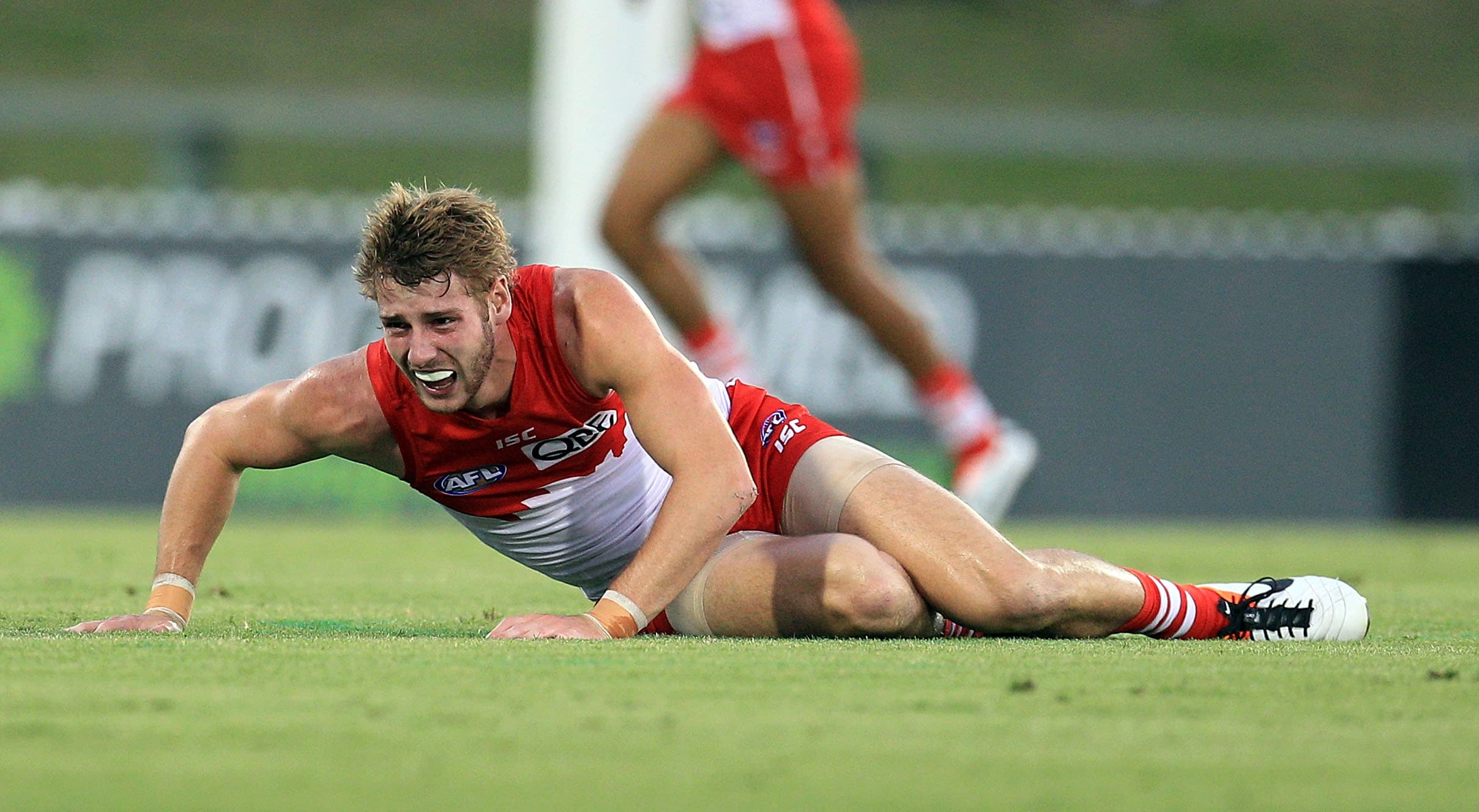 Johnson's battle during knee injury