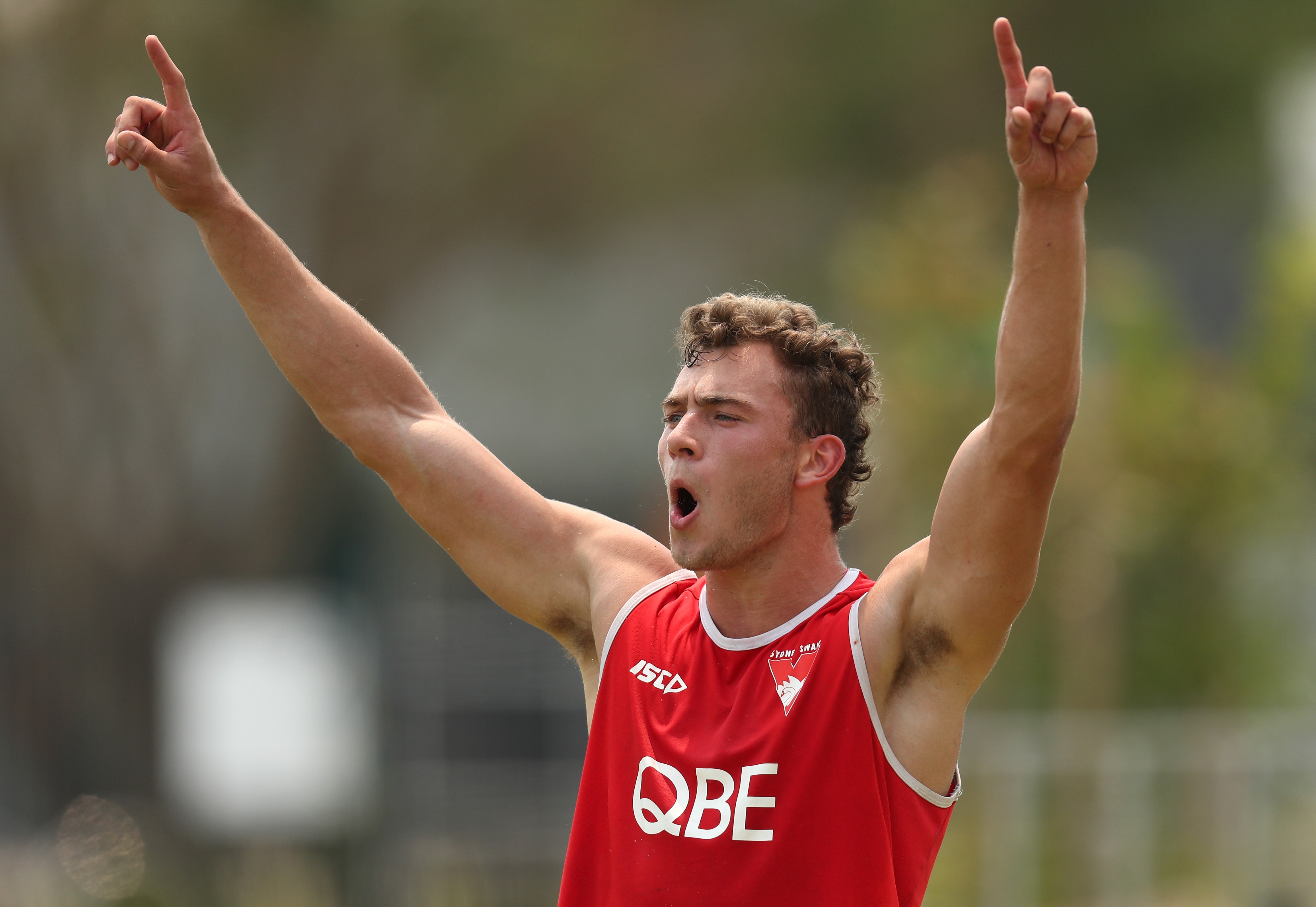 Hayward impresses in gruelling session