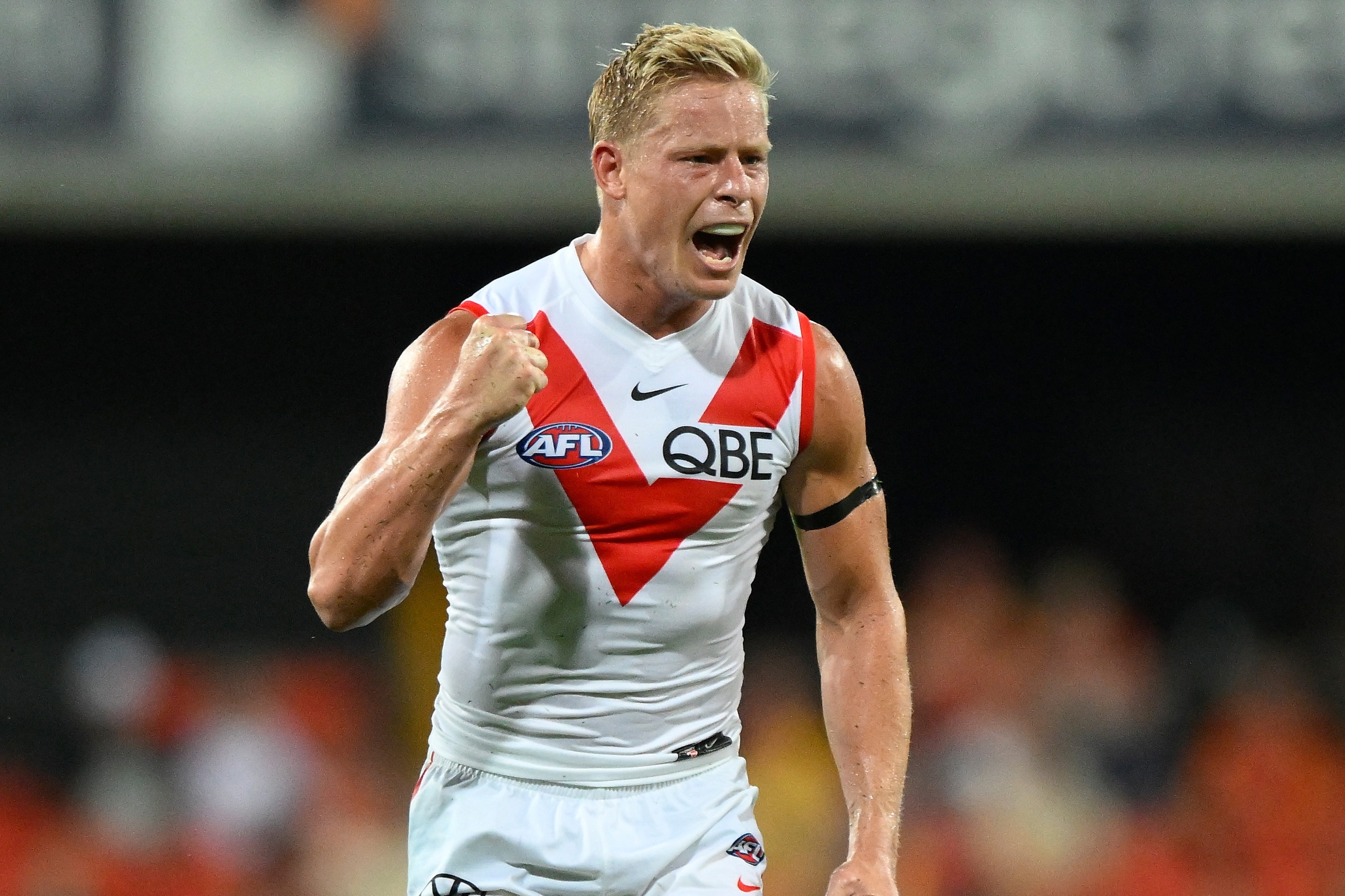 Heeney notches up 100 wins