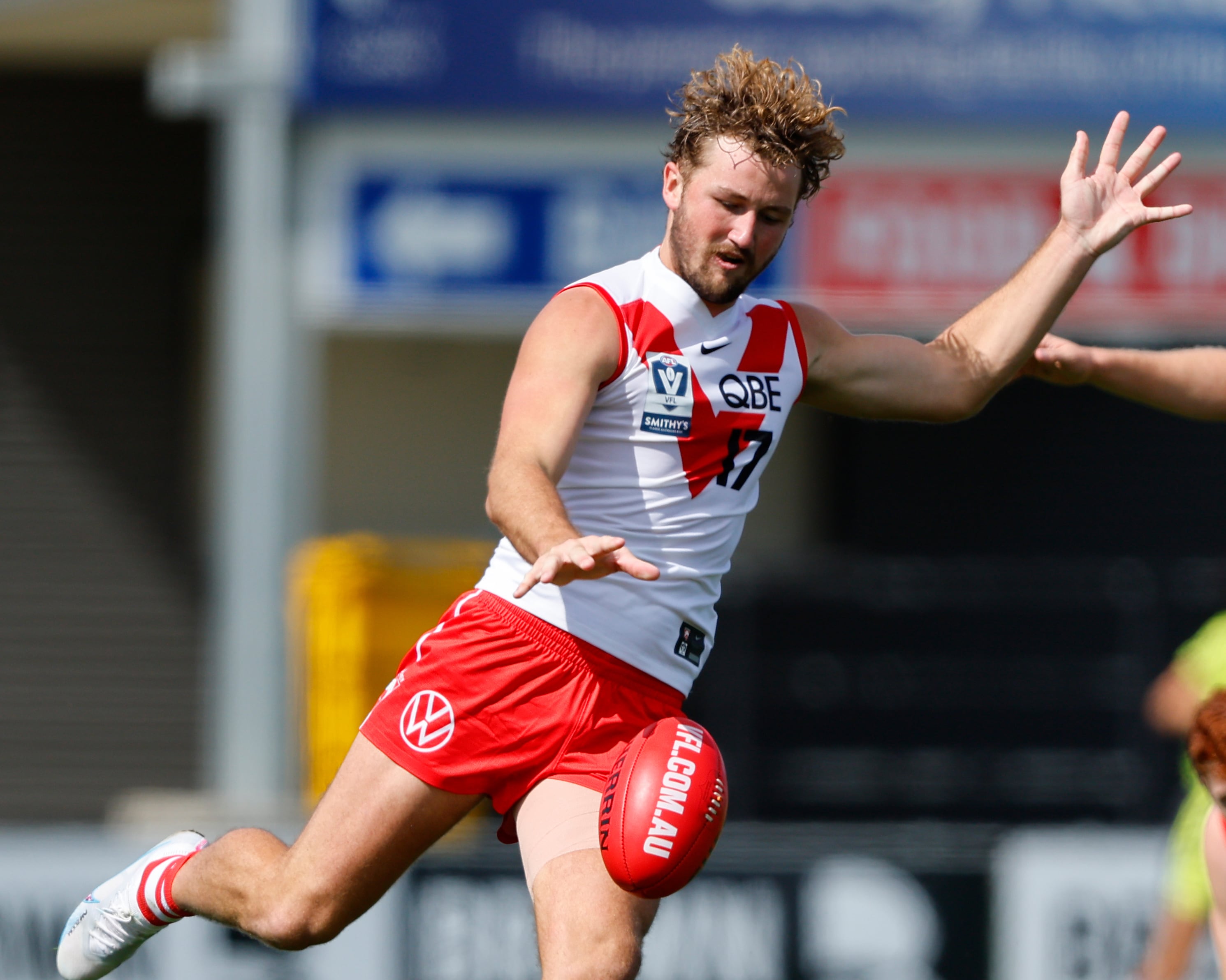 Swans VFL overpower Essendon