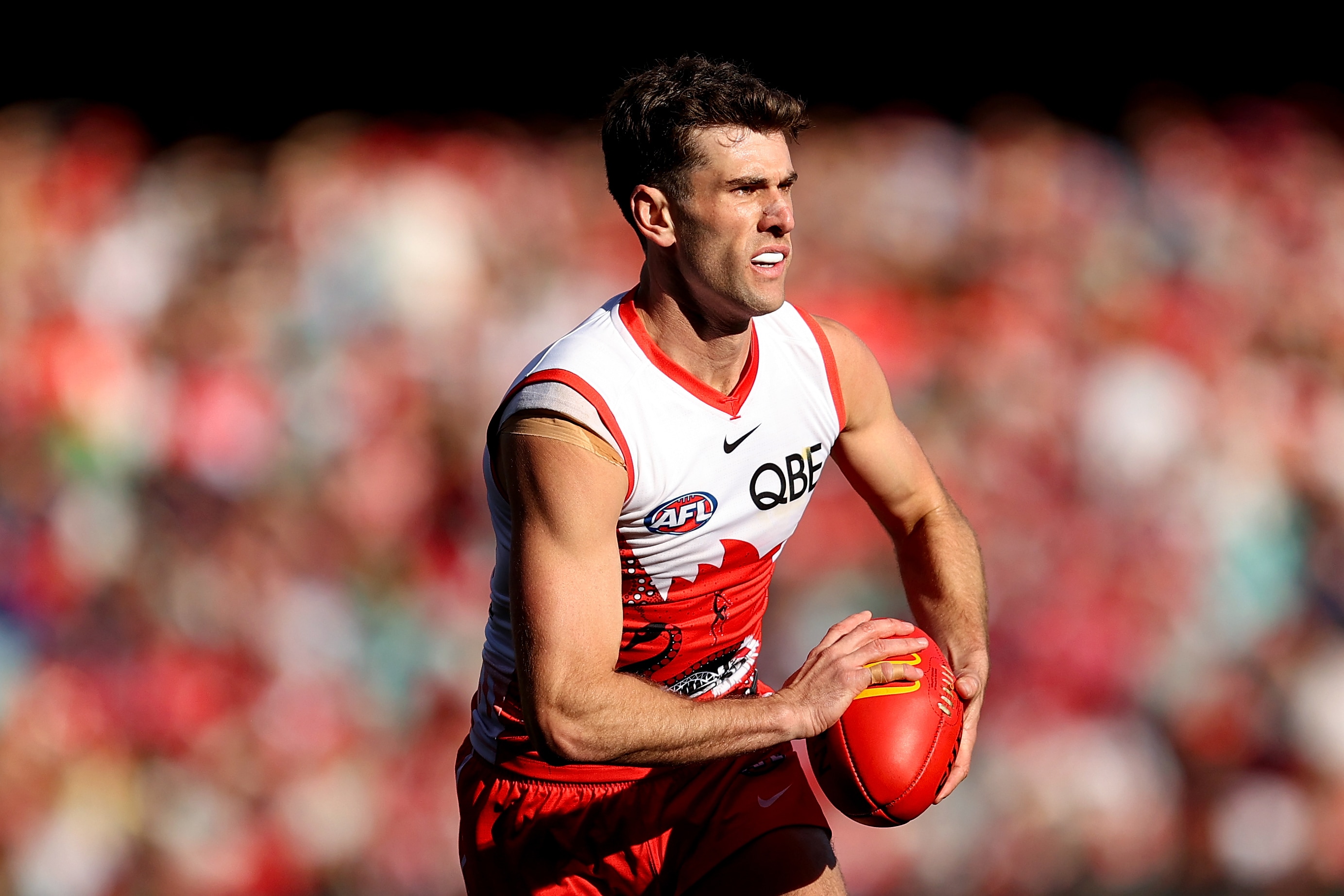 Fox brings up 100 game milestone