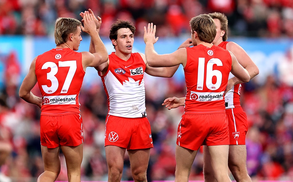 Expert Tipping: Just four weeks to go