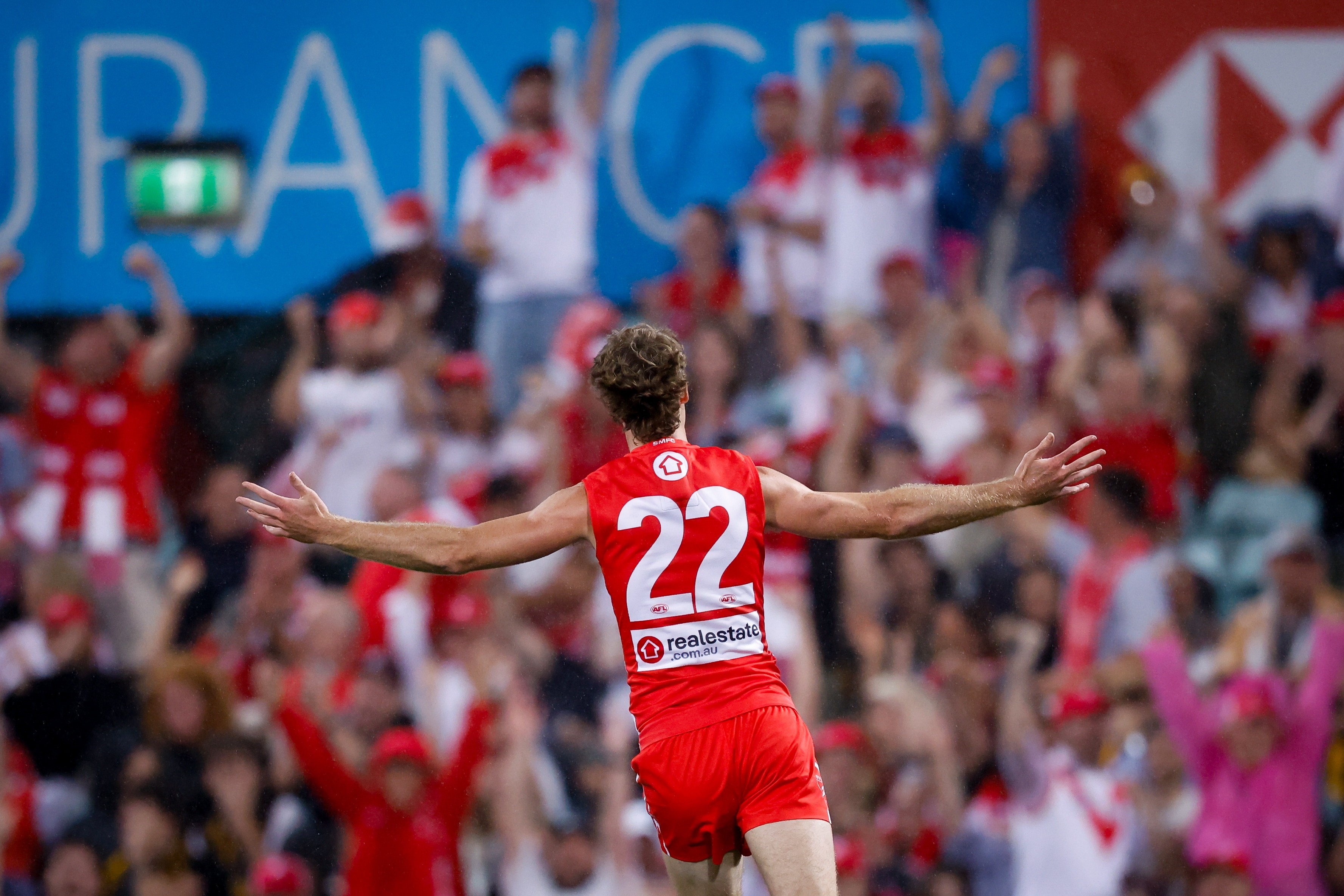 Expert Tipping: Round 1 is here