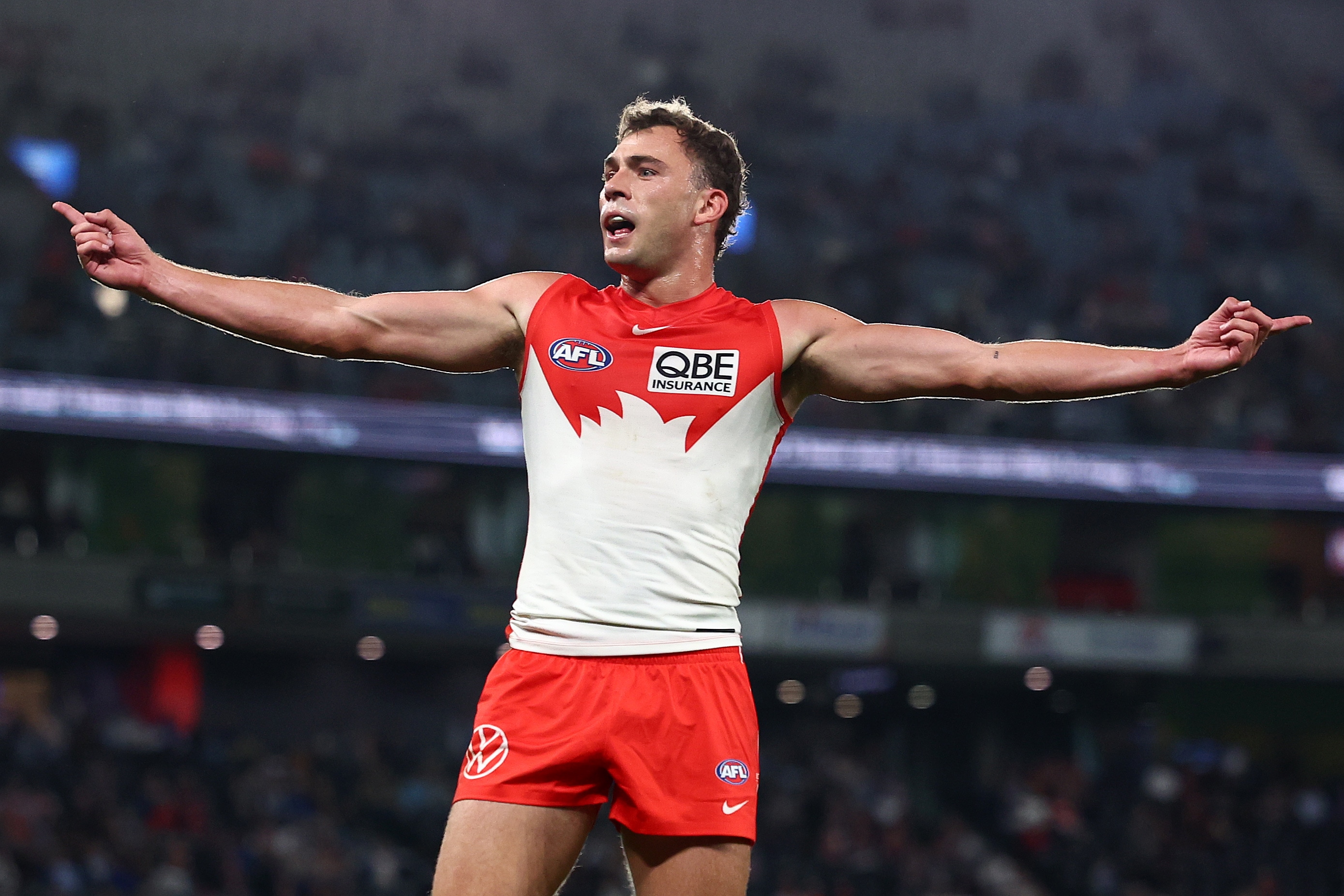 Swans dominate Round 4 coaches votes