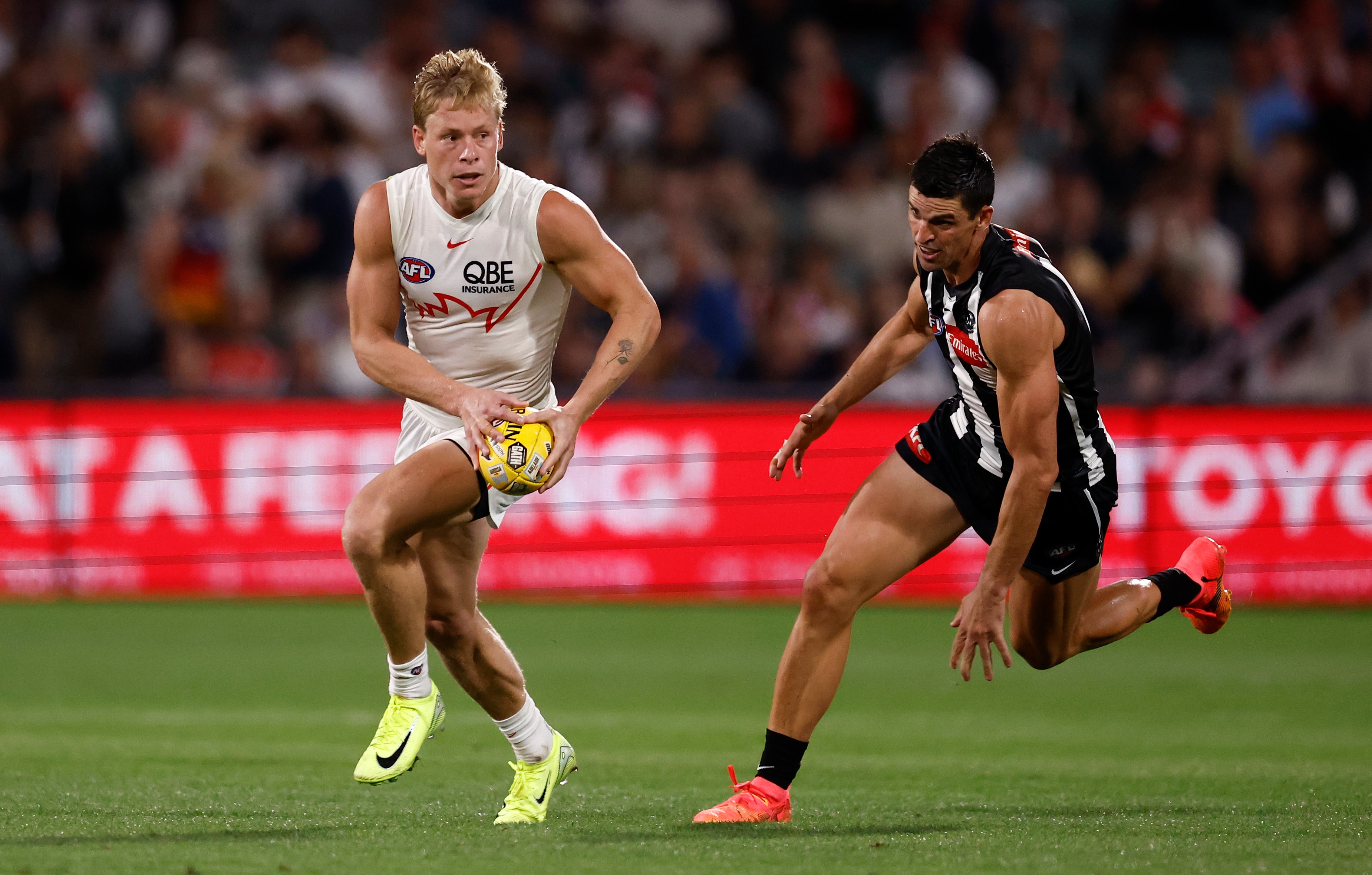 Swans go down to Pies at Gather Round