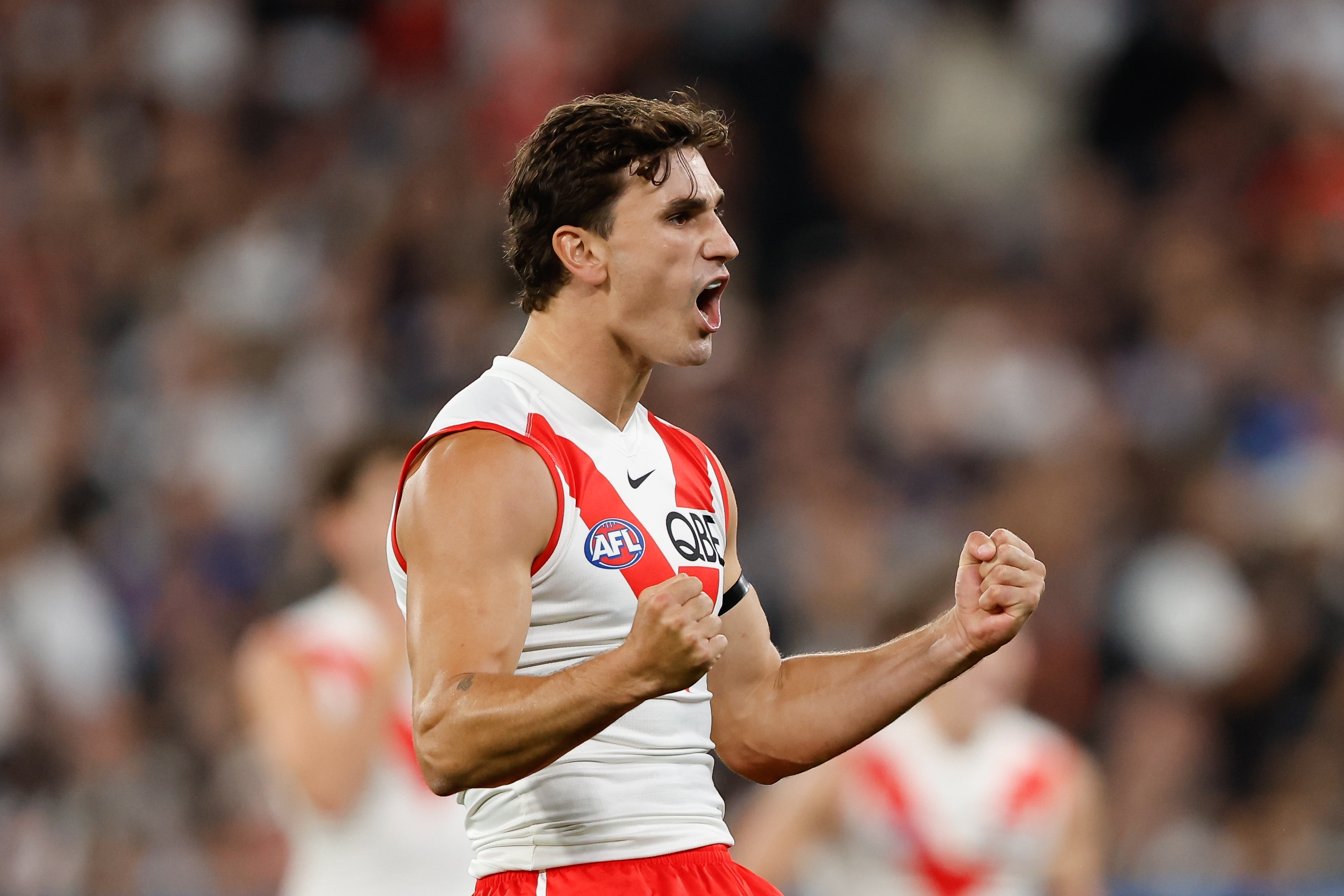 Wicks commits, draftees re-sign