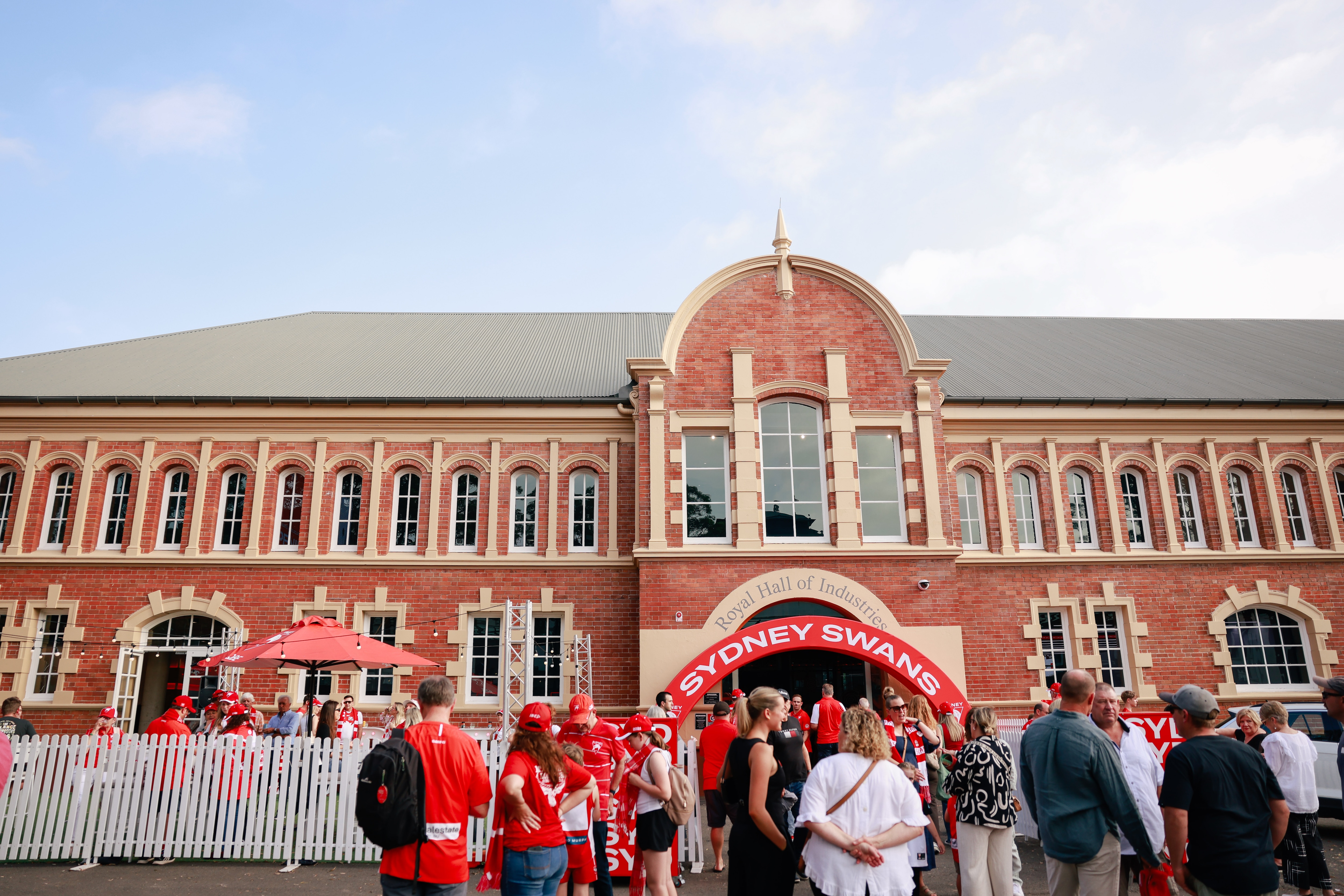 Sydney marathon LIVE site at Sydney Swans HQ