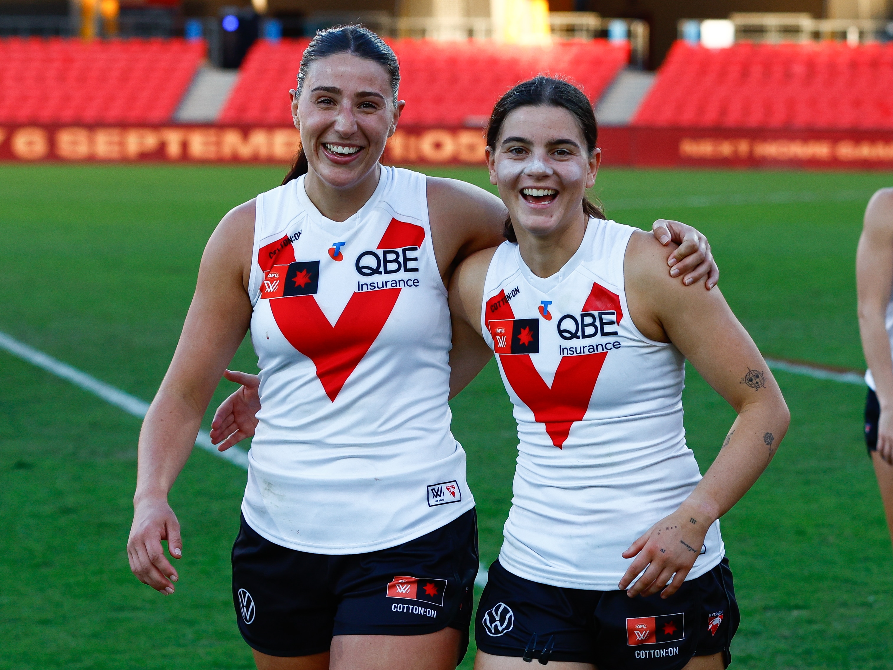 Get to know Ash Van Loon