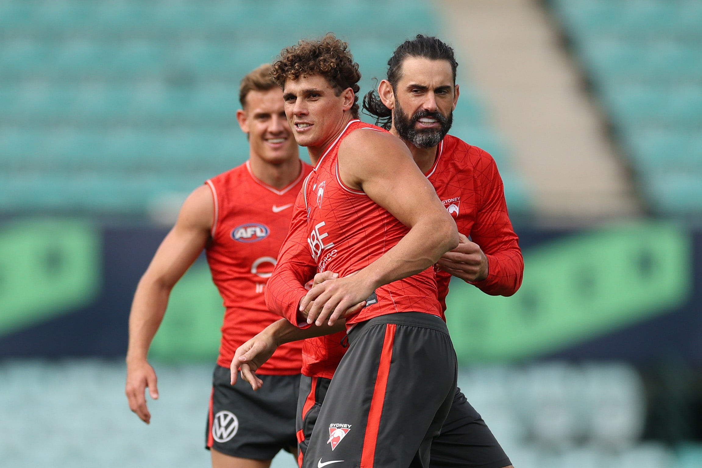 Red and White News: Round 9