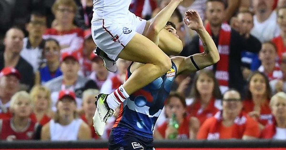Heeney nominated for Mark of the Year