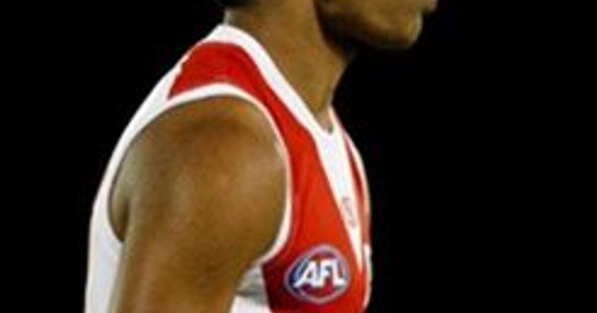 Sumner to make Swans debut