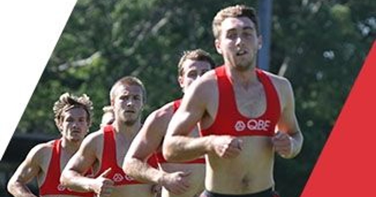 Hannebery makes his move