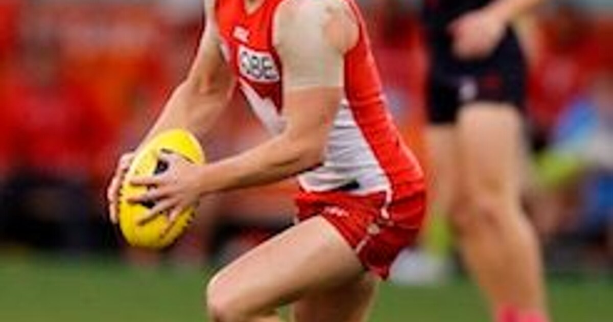 Swans boss confident Hannebery will stay