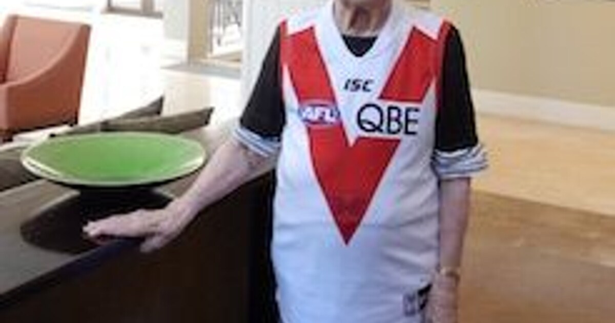 Swans fan reaches 102
