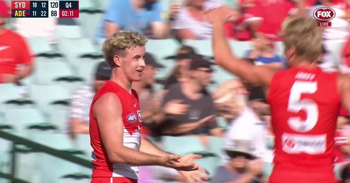 Warner welcomes Swans fans to future