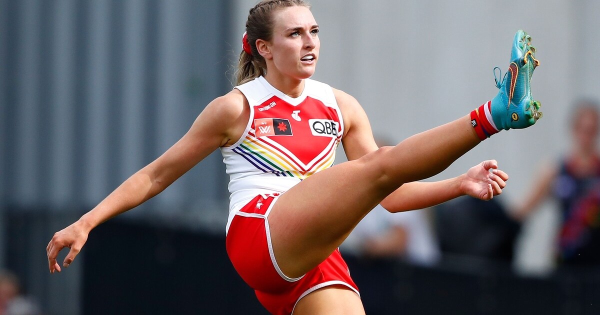 Eastman to depart Sydney