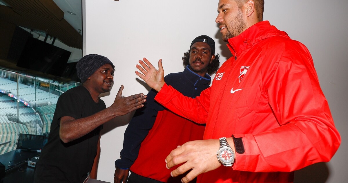 AFL 2023 Media - Yolngu Radio Team Meet Lance Franklin