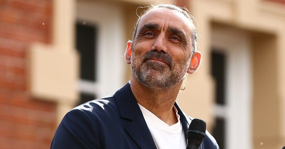 Goodes reflects on sculpture unveiling