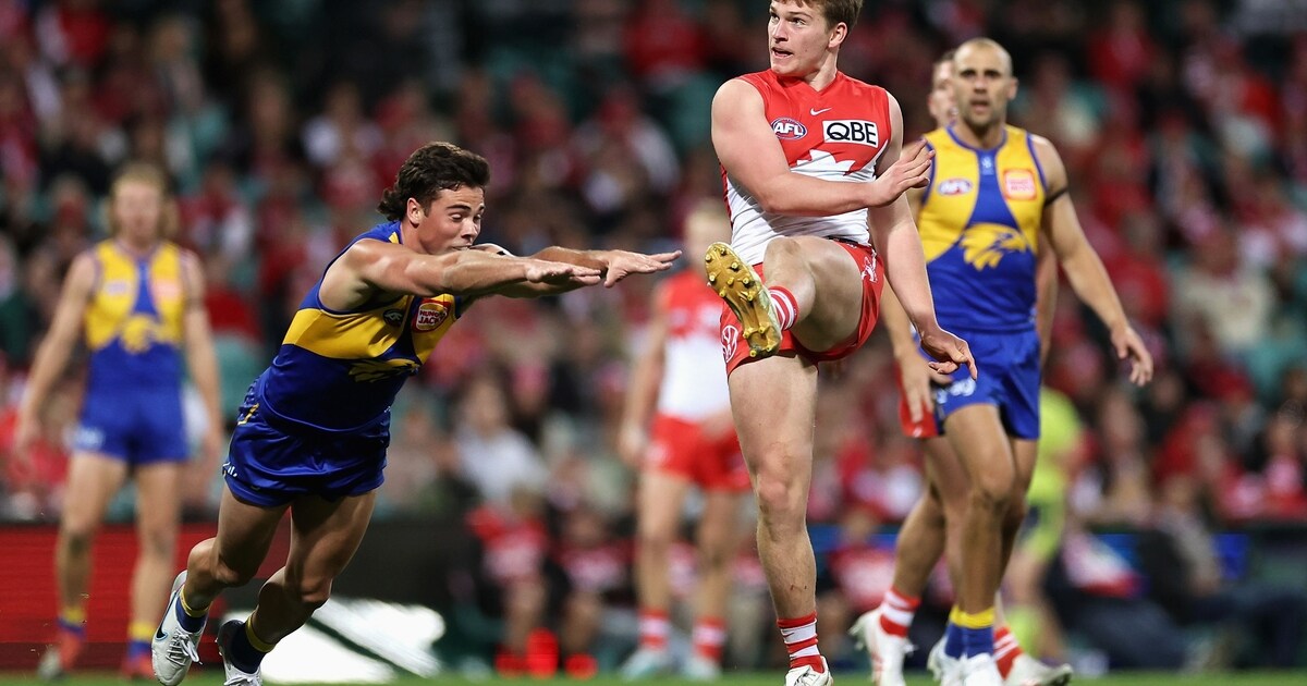 Sheldrick earns Rising Star nomination