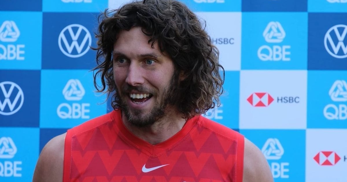"I've experienced it all as a footballer" - Hickey.