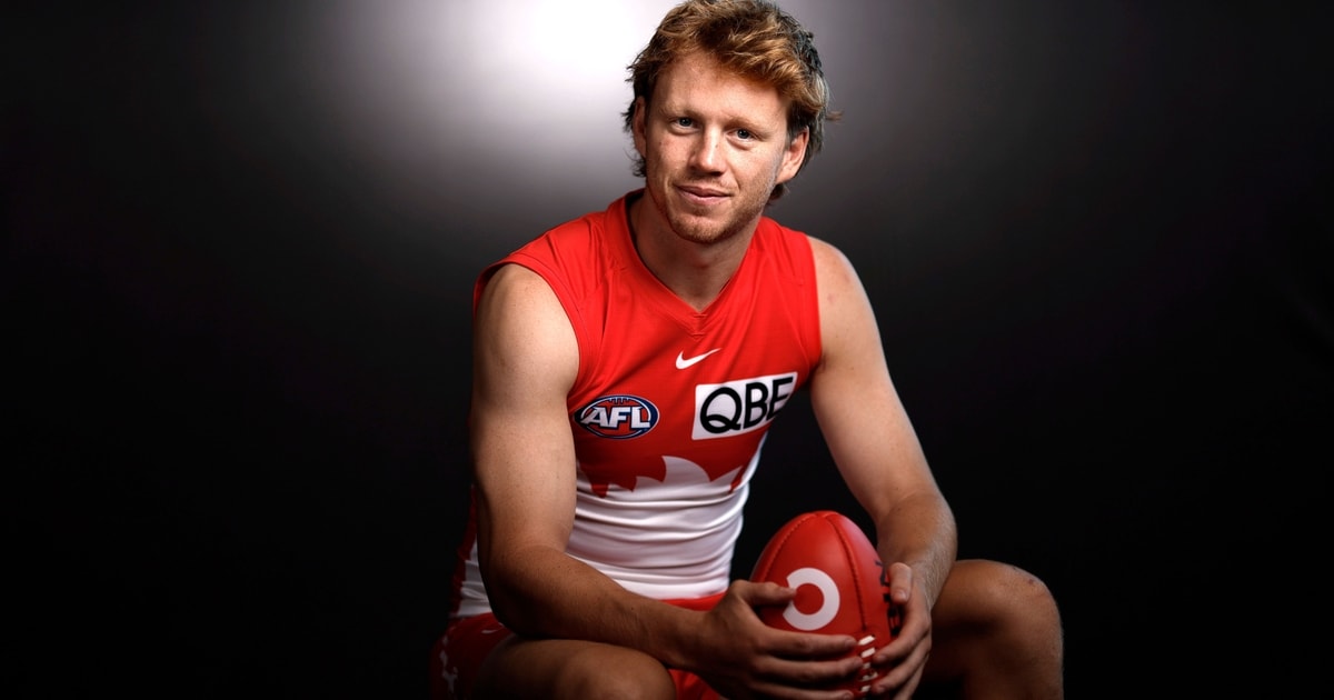 Callum Mills named sole captain