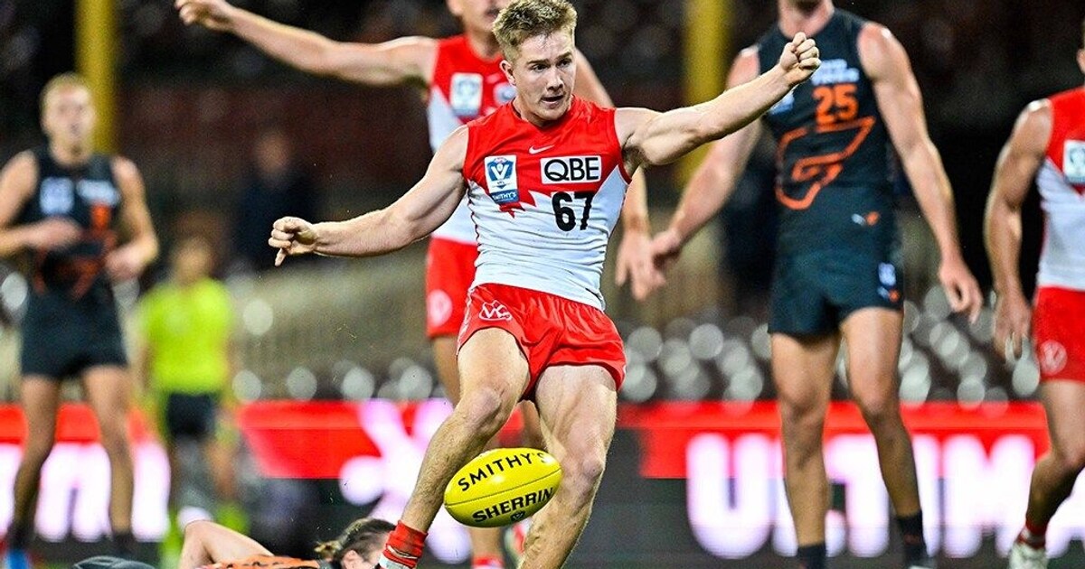 VFL Round 6 Moments that Matter, presented by Fiserv