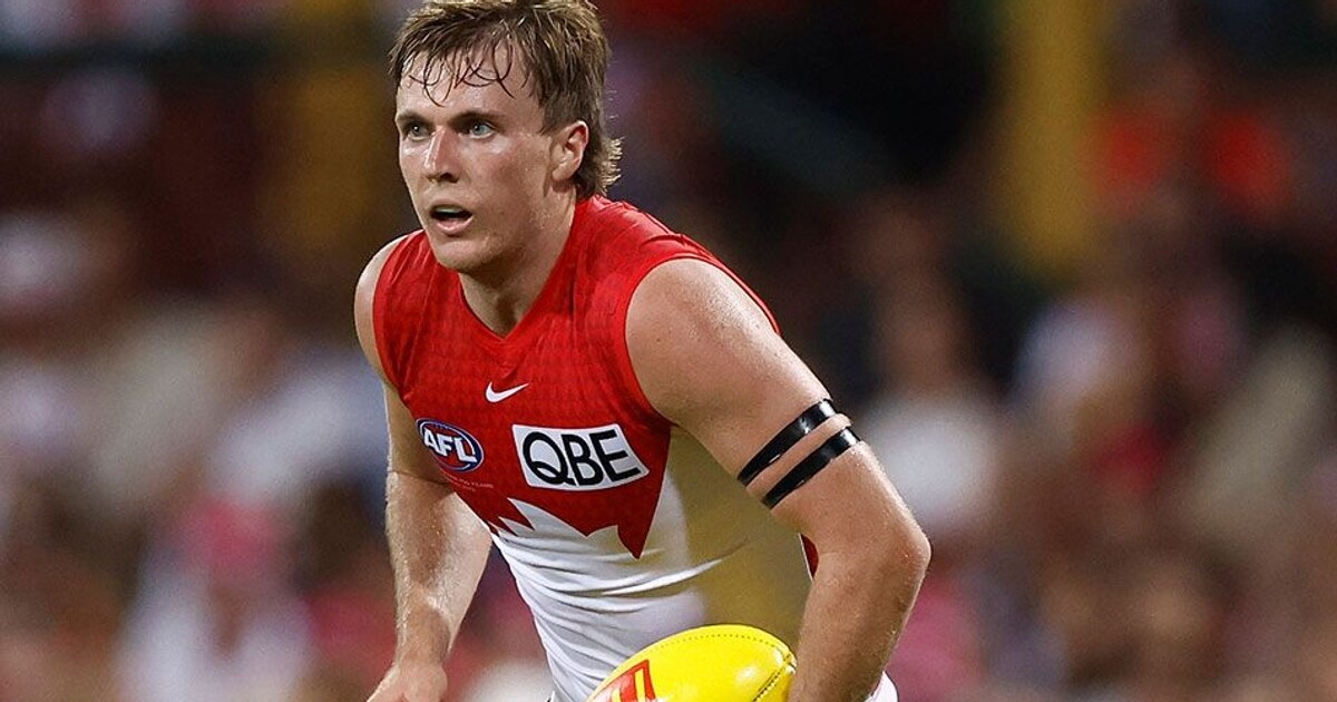 James Jordon earns his first coaches votes as a Swan