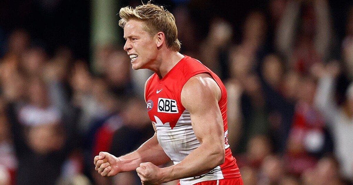 Qualifying Final Team Selection, presented by QBE