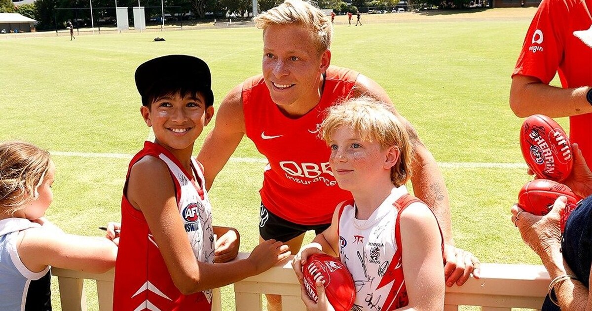 Swans spread red and white in Newcastle